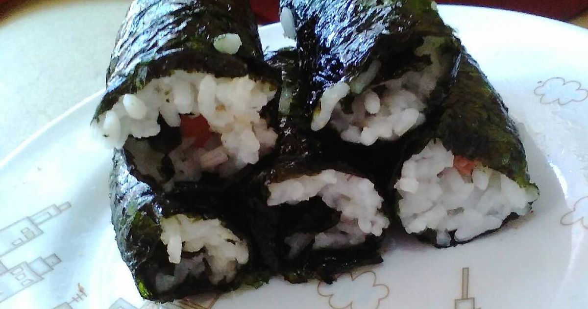 Resep Sushi Home Made Roll, Easy Pizzy oleh Mama m1a - Cookpad