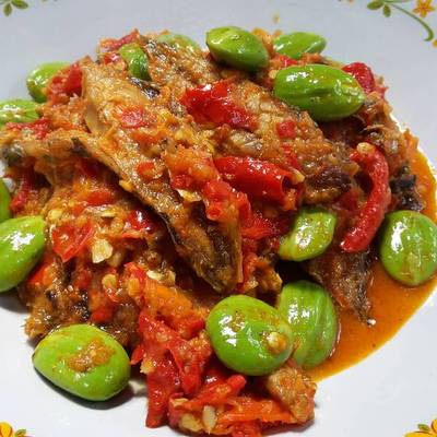 Resep Sambel Gereh Pete /Balado Ikan Asin Pete oleh Ndhis2208 - Cookpad