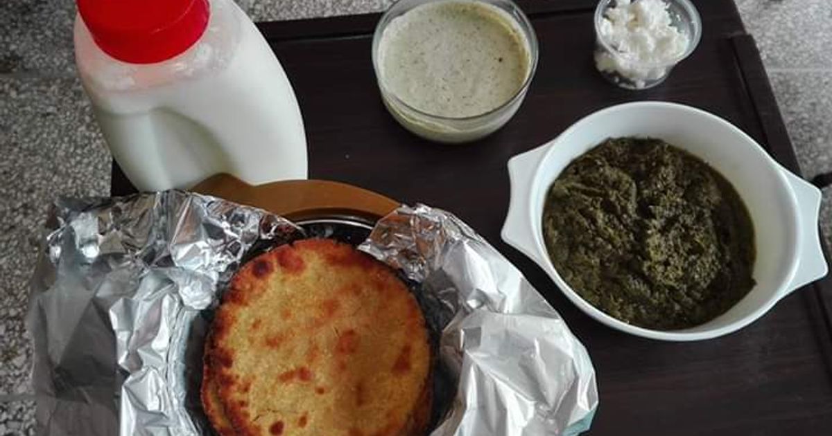 Sarson Ka Saag And Makki Ki Roti Lassi Podina Chutney And Makkan Recipe ...