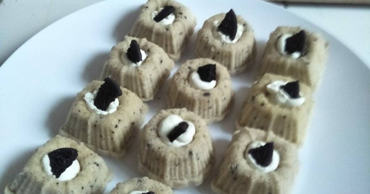 Resep Bolu kukus oreo oleh Yuyun - Cookpad