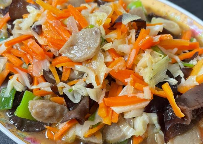 Resep Tumis wortel kol simpel oleh Ovvyasa Wayka Putri - Cookpad