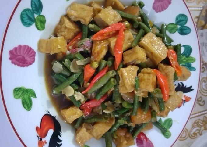 Resep Tumis kacang panjang tahu magel coklat oleh Neti Herawati - Cookpad