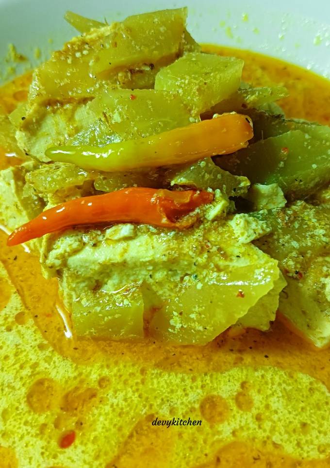 Resep 833. Lodeh Susu Labu Siam/Manisah Tahu oleh Devin - Cookpad