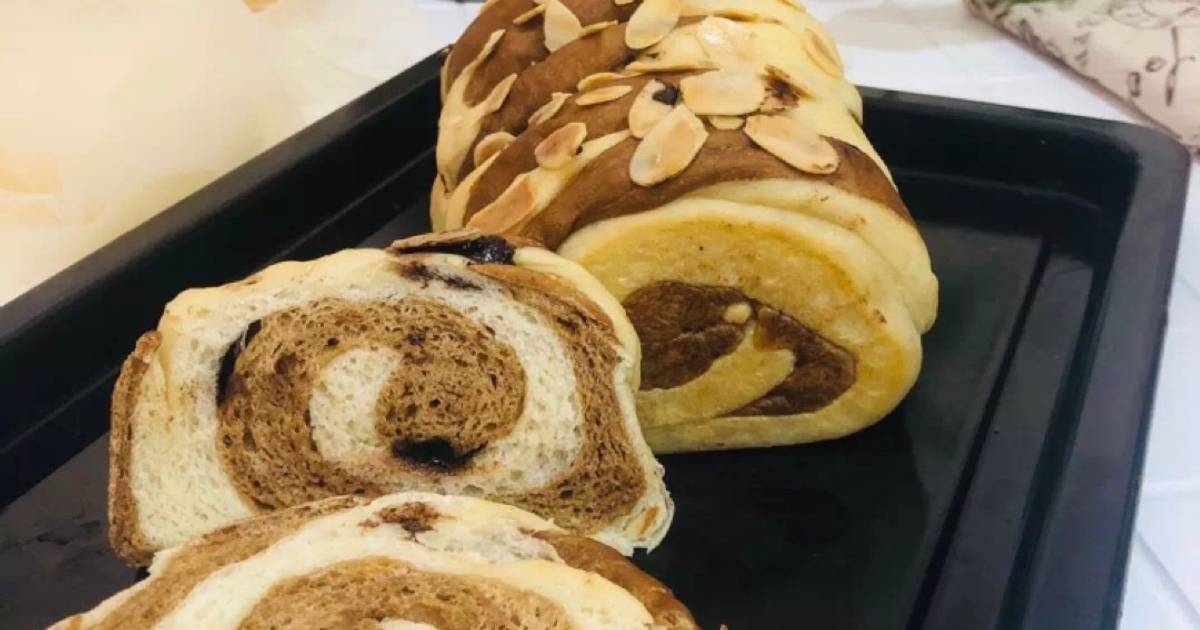 Resep Swirl Marble Milk Bread - Eggless (Yudane Method) oleh Yoes - Cookpad