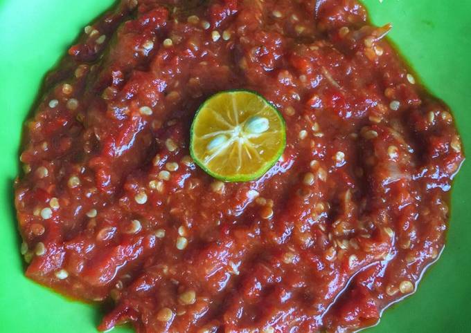 Resep Sambal Terasi Segar Matang Oleh Lse Lusia Cookpad