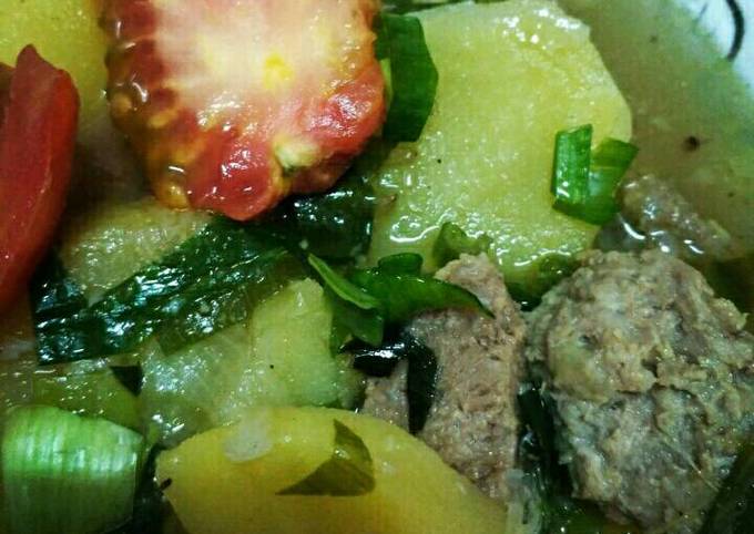 Resep Sop baso kentang oleh Nisa Harahap - Cookpad