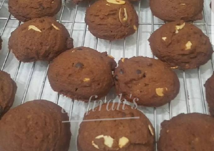 Resep Double choco cookies oleh rika rayung - Cookpad