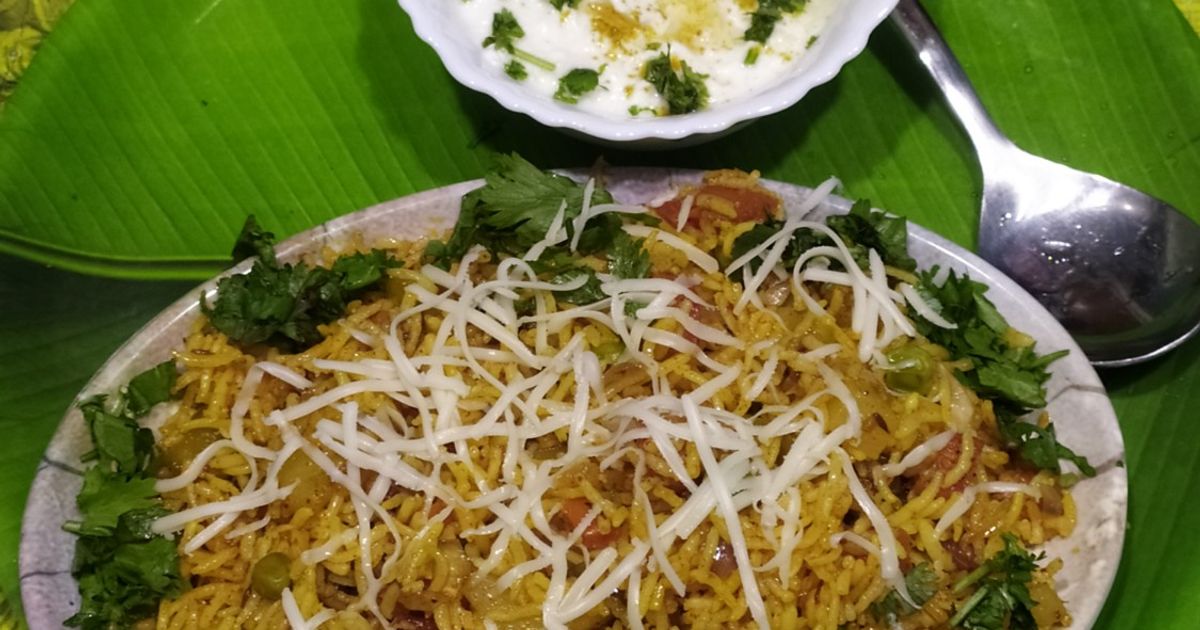 Street Style Vegetable Pulao Recipe by pinal Patel - Cookpad