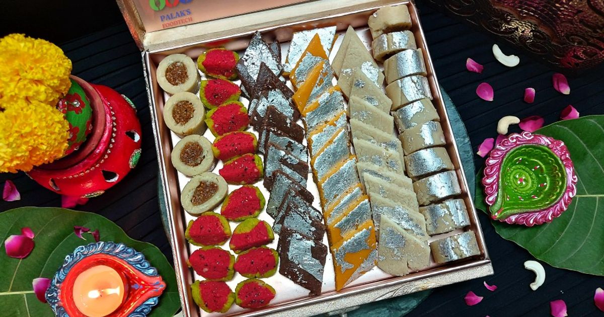 Assorted Cashew Sweets Recipe by Palak Sheth - Cookpad