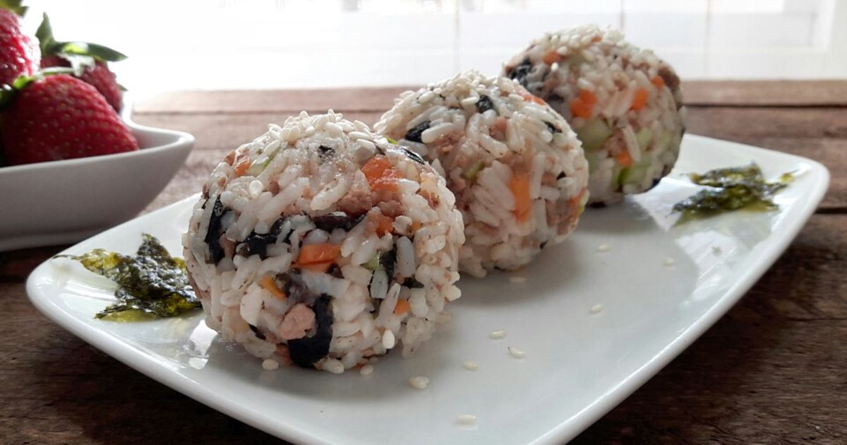 Resep nasi kepal rumahan enak dan mudah - Cookpad