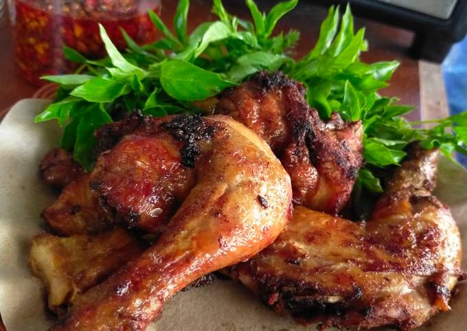 Resep Ayam Goreng Baceman oleh Dapur Icha || @FriskaSeptya - Cookpad