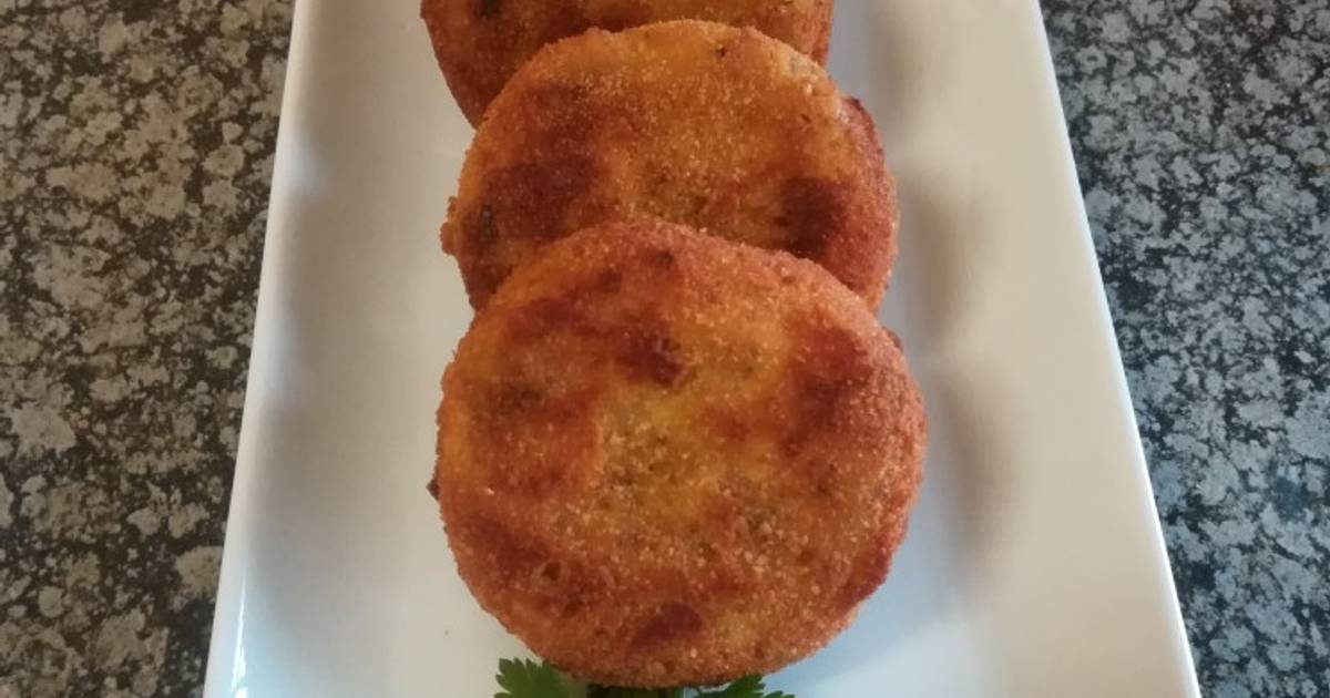 Tuna Fish Cakes Recipe by Leesa's Kitchen - Cookpad