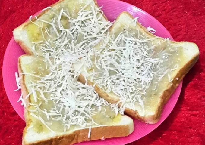 Resep Roti panggang vla pisang ambon oleh bu'nya Gagah ~_- - Cookpad