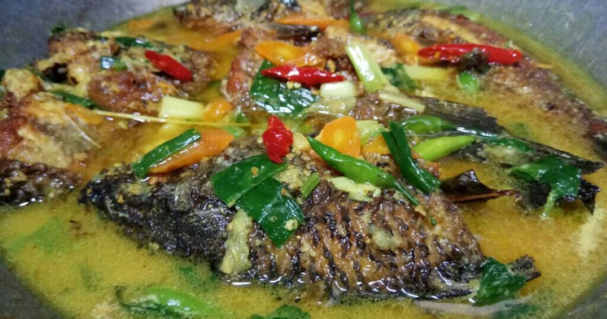 Resep Pindang/Pesmol Ikan Mas 🐟 oleh Lestari Chumuth - Cookpad