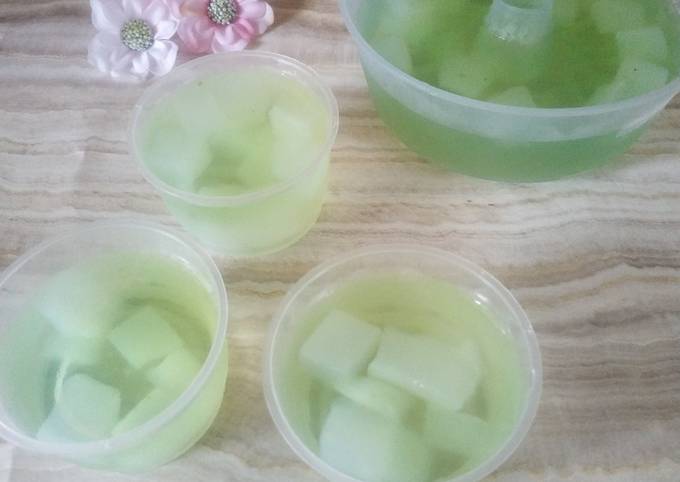 Resep 448. puding kaca nata de coco oleh Naqiyyah~ - Cookpad