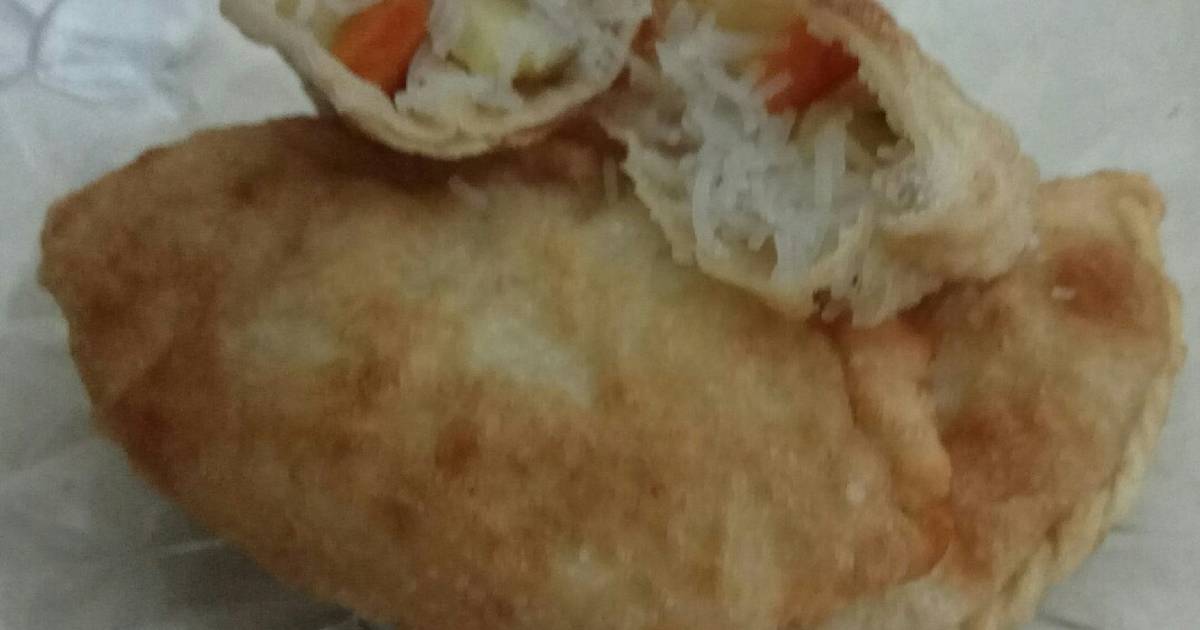 Resep Pastel isi sayur oleh Dianz Haryanie - Cookpad