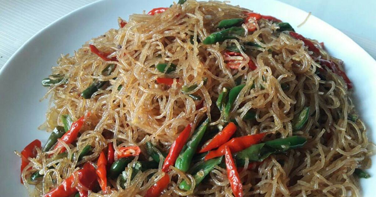Resep Mie Bihun Goreng L Mie Goreng Bihun oleh atriamaratu - Cookpad