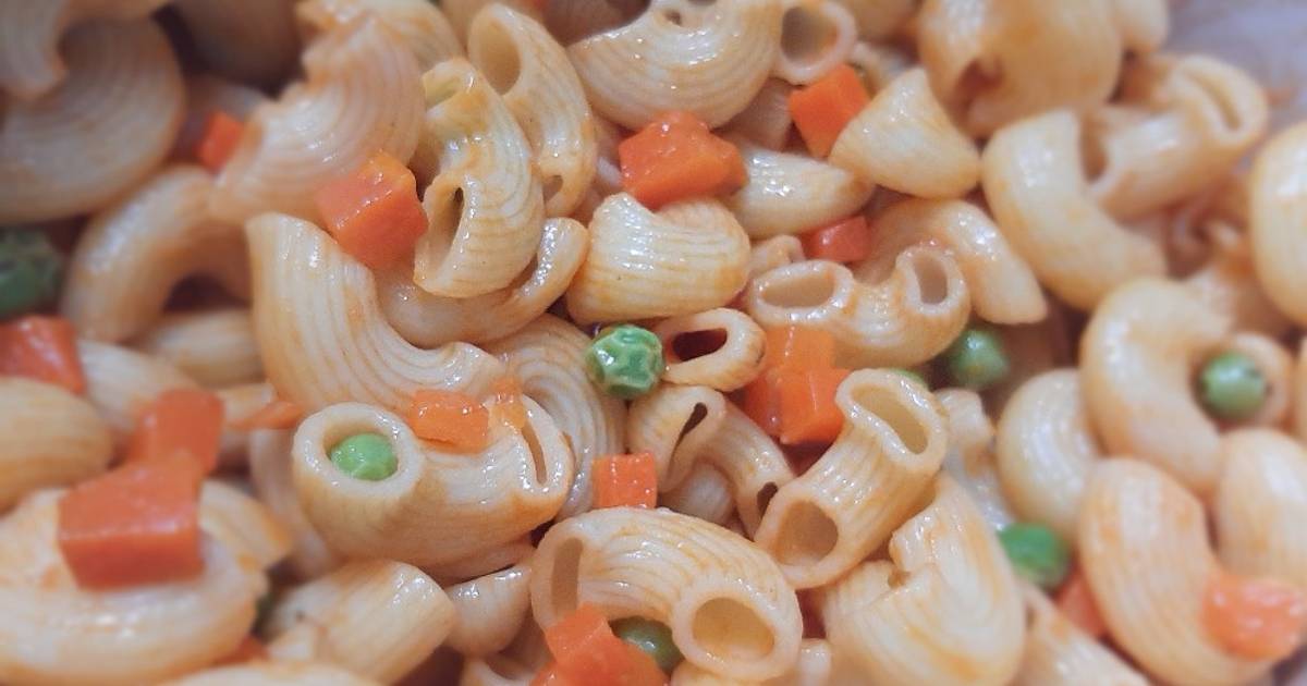 Pollo guisado con fideos coditos - 19 recetas caseras- Cookpad