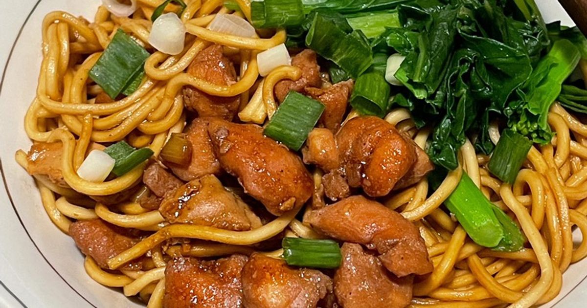 Resep Mie Yamin Manis oleh Windri Aries - Cookpad
