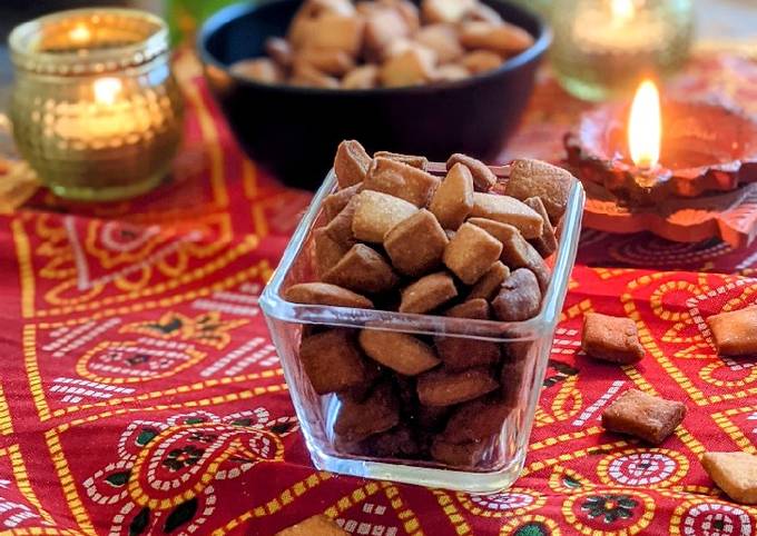 Shankarpali (shakkarpare) Recipe by Kavita Ns - Cookpad