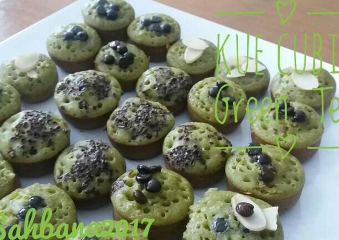 Resep Kue Cubit Green Tea oleh Dewi Sahbana - Cookpad