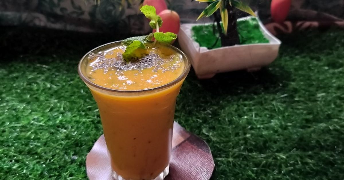 Mango & Grapes Yogurt Smoothie Recipe by Barnali Debdas - Cookpad
