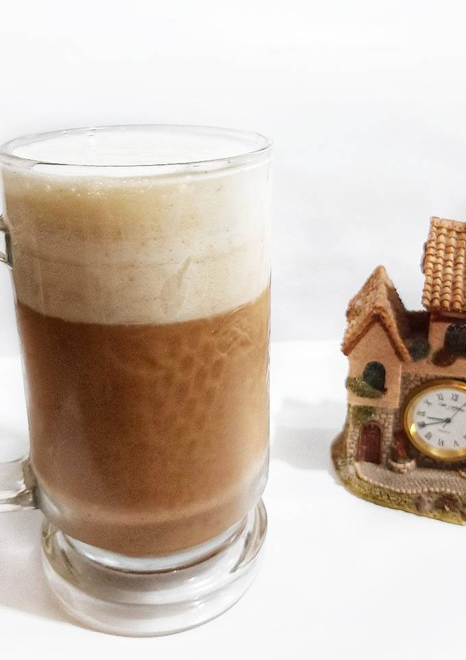Resep Coffee Milk with Cheese Foam oleh Armina Puji Utari - Cookpad