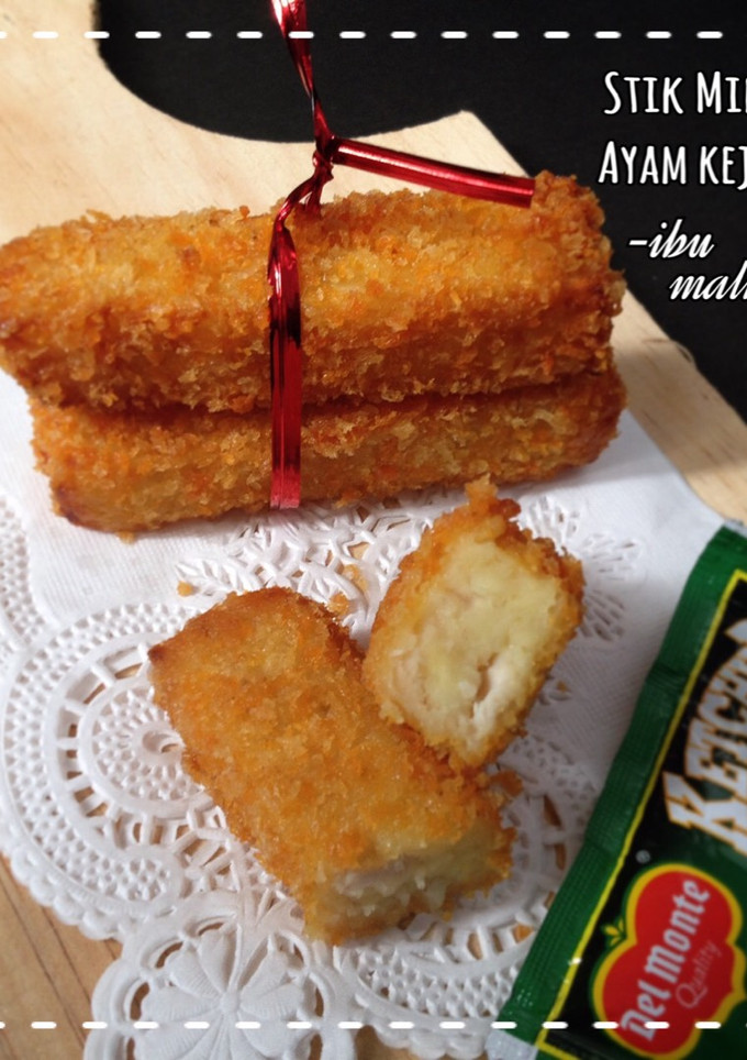 Resep Stik Mie Ayam Keju oleh Ibu Malka - Cookpad