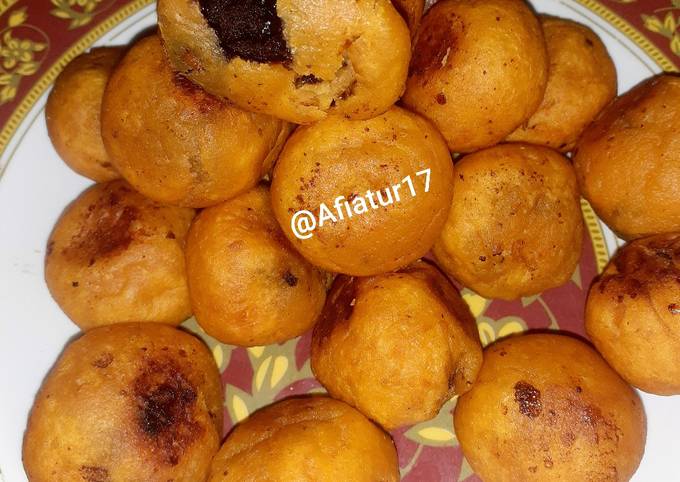 Resep Bola bola ubi lumer oleh AfiAtur - Cookpad