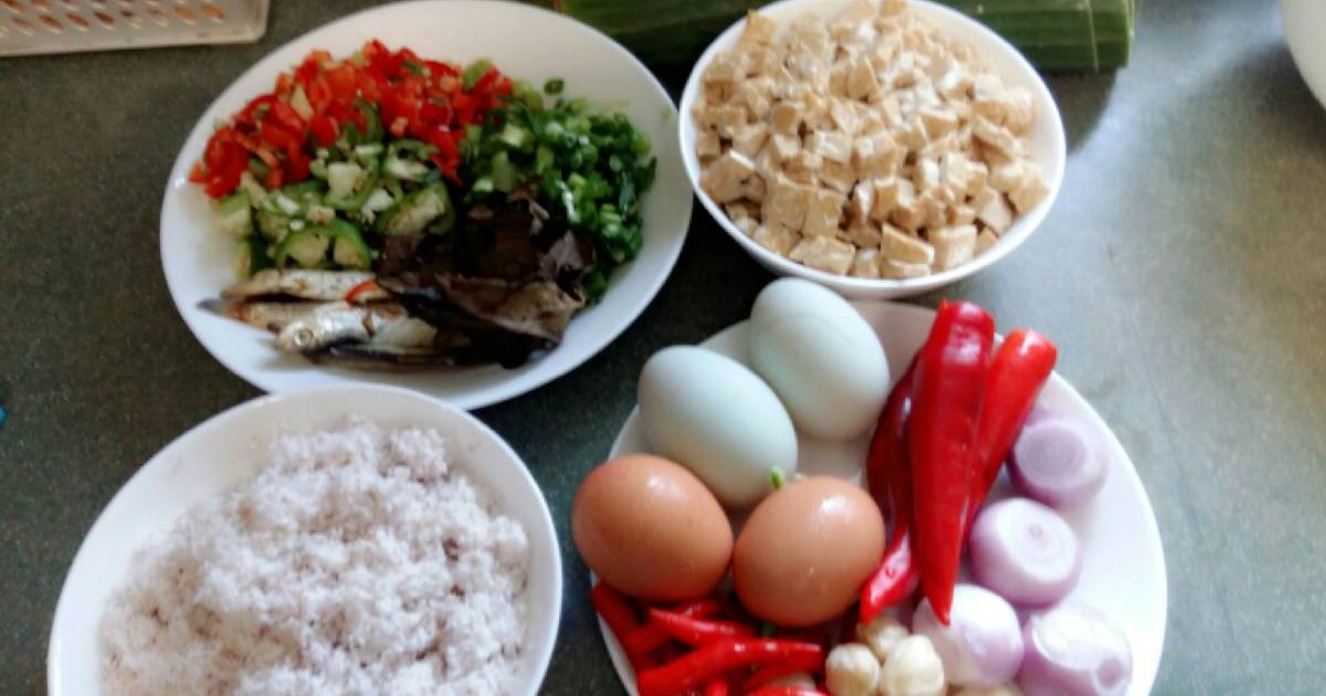 Resep Botok ikan asin dan telur asin oleh Nabila Santi - Cookpad