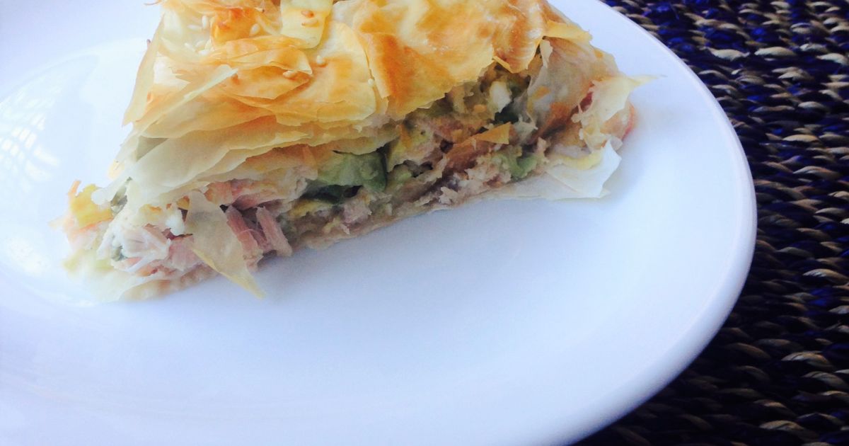 Salmon Phyllo Pie Recipe by Beula Pandian Thomas - Cookpad