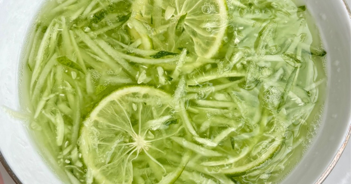 Resep Es Kuwut Timun oleh Agita - Cookpad