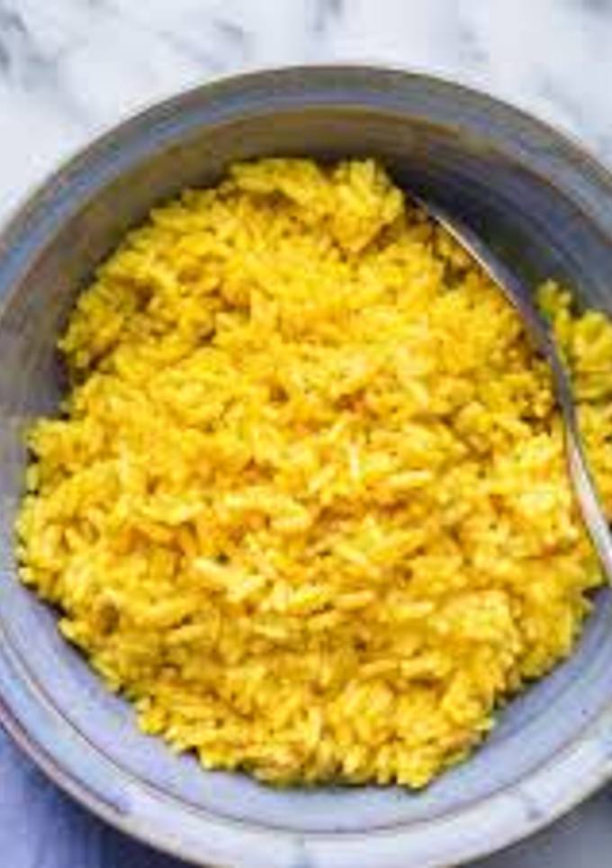 Delicious Yellow Rice Recipe by Nicolette Petersen - Cookpad