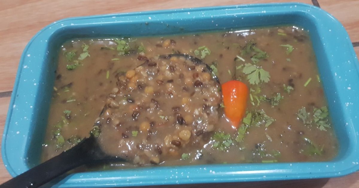 Restaurant Style Mix Daal (Mash Chaana Daal) Recipe by Mehwish Bilal ...