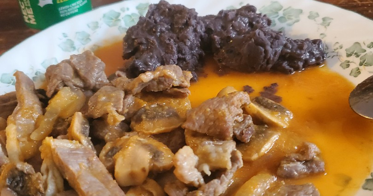 Chuletas Ahumadas En Salsa De Jitomate Con Hongos Receta de Lupita ...