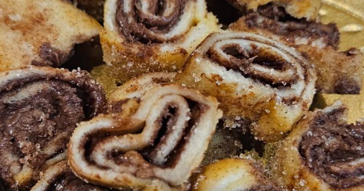 Cinnamon Nutella Rolls Recipe by Hessa - Cookpad