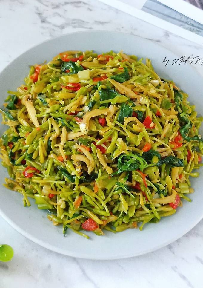 Resep Tumis Bunga Pepaya Teri Medan oleh Vey Alodia's Kitchen - Cookpad