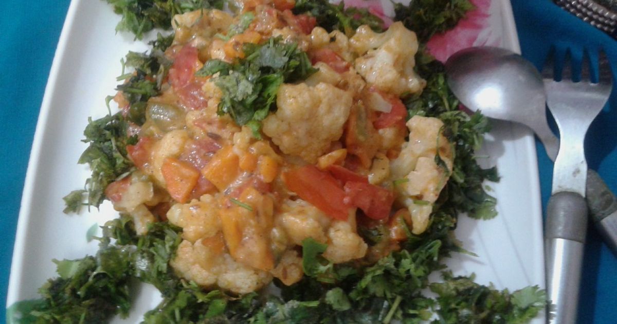 Yummy Creamy Cauliflower And Mix Veg(no Onion No Garlic) Recipe by Ekta ...