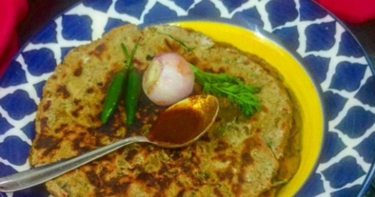 Bajra Rotla With Red Chilli Garlic Chutney Recipe by Navnita Jaiswal ...