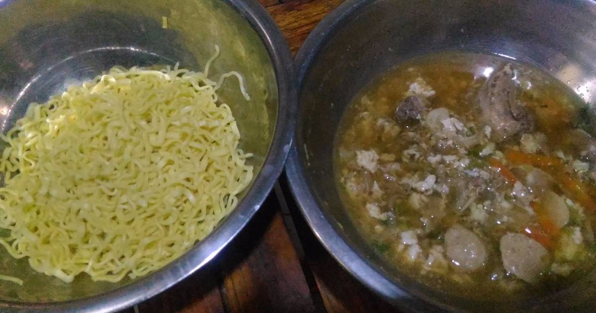 Resep Mi siram kuah kaldu ayam & putih telur saus inggris oleh Eny Dyah ...