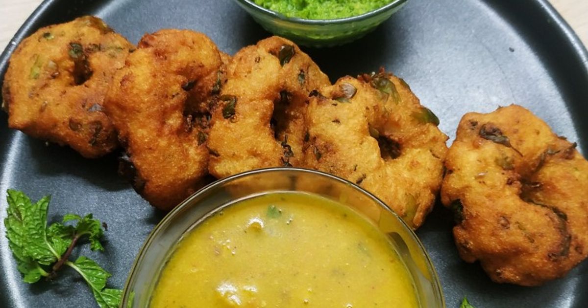 Avani Suba દ્વારા રેસીપી ઈન્સ્ટન્ટ રવા મેંદુવડા(Instant Menduvada Recipe In Gujarati) - કૂકપૅડ