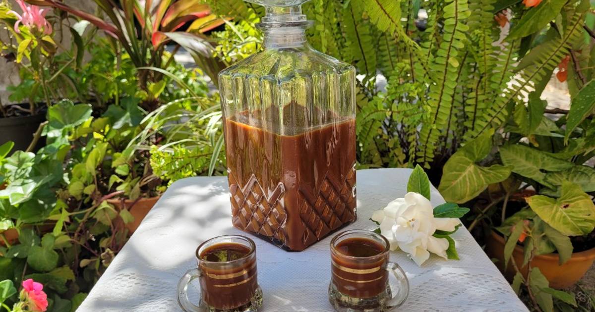 Licor dulce de leche Receta de Carolina Olivera G.- Cookpad