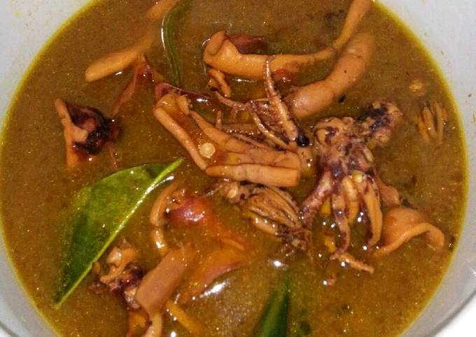 Resep Cumi Kuah Pedas oleh Miss Rhenny - Cookpad