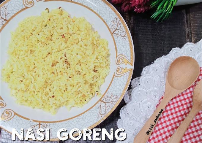 Resep Nasi Goreng Kencur Kunyit oleh Umi rama - Cookpad