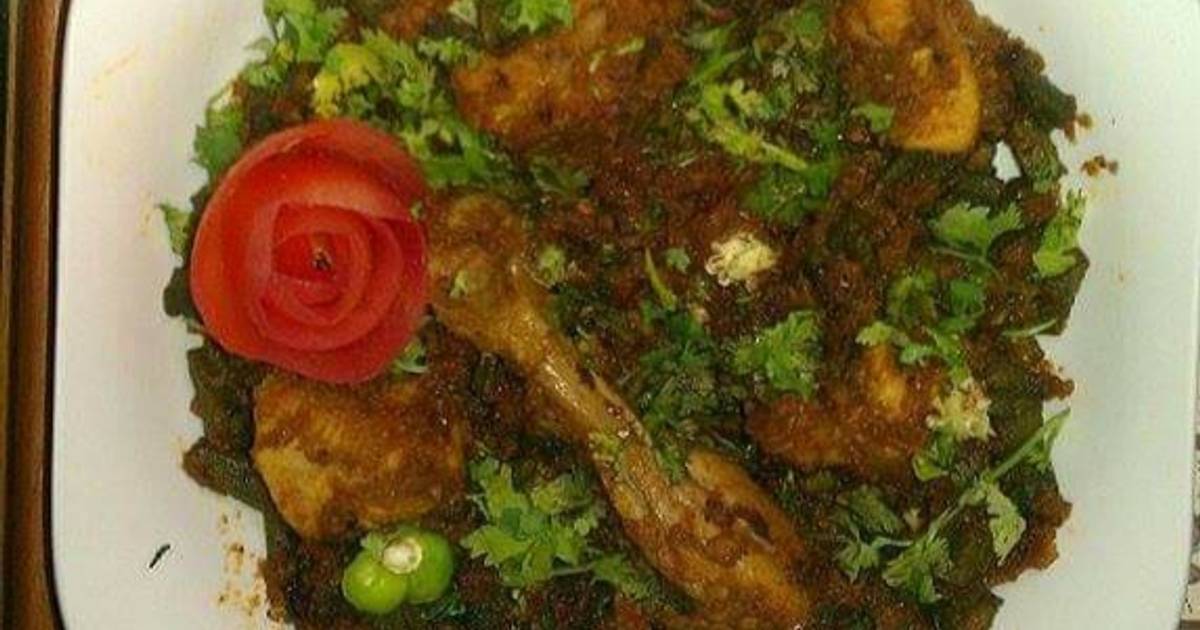 Bhindi Chicken Recipe by Sumreen Farooq - Cookpad