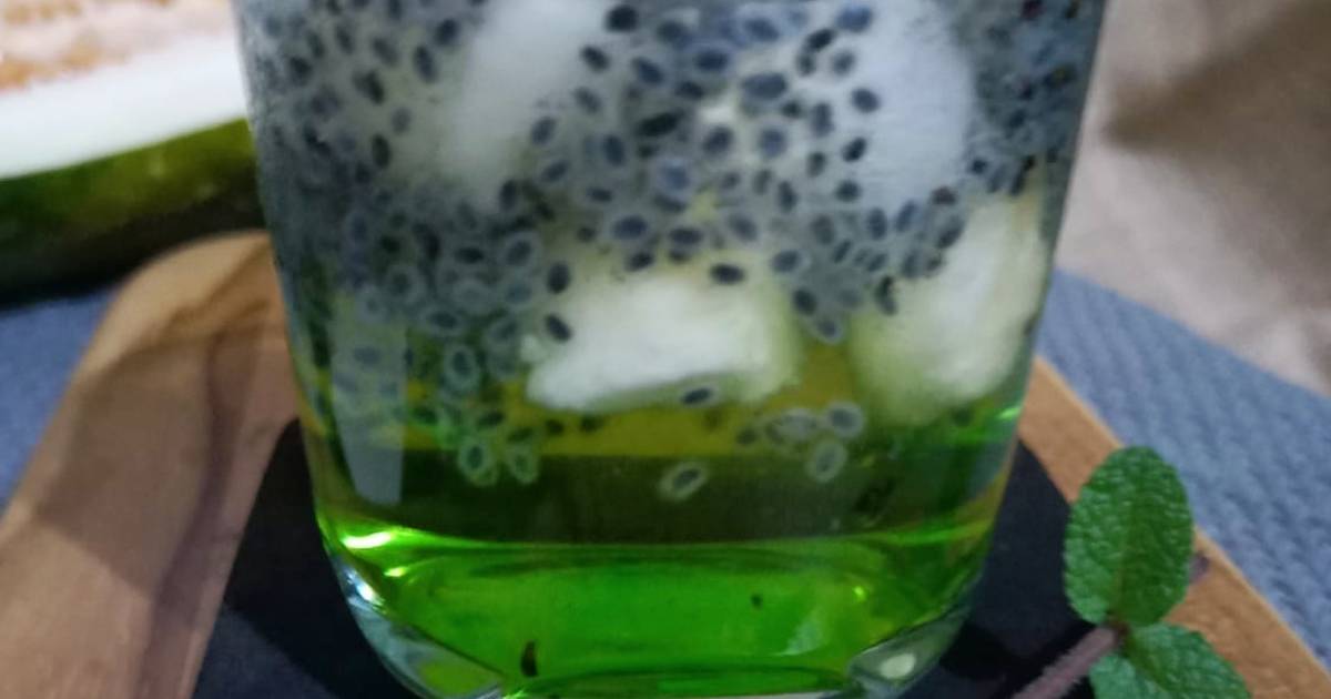 Resep Es Timun Selasih Nata de Coco Syrup Melon Momiera oleh Momiera ...