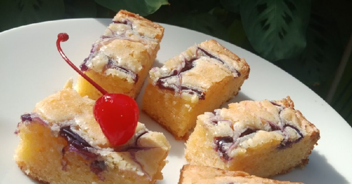 Resep Blueberry Marble Blondie oleh Dapoer Queen - Cookpad