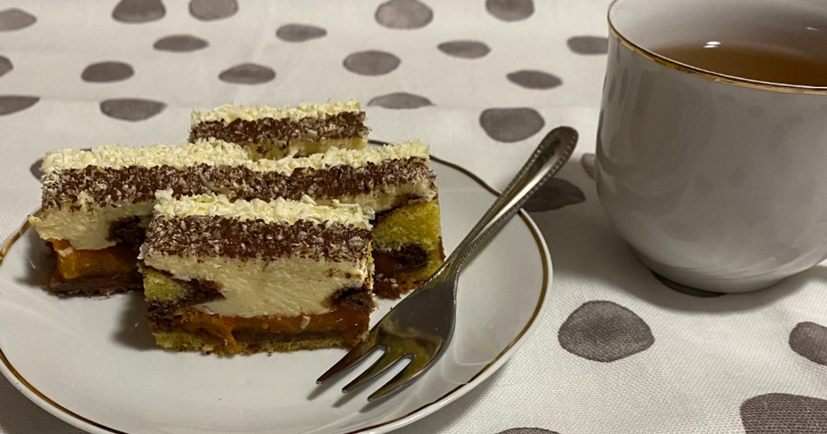 Sárgabarackos Szelet | Márta Zacsokné Magony receptje - Cookpad receptek