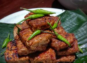 Resep tempe bacem lezat & autentik dengan bumbu meresap