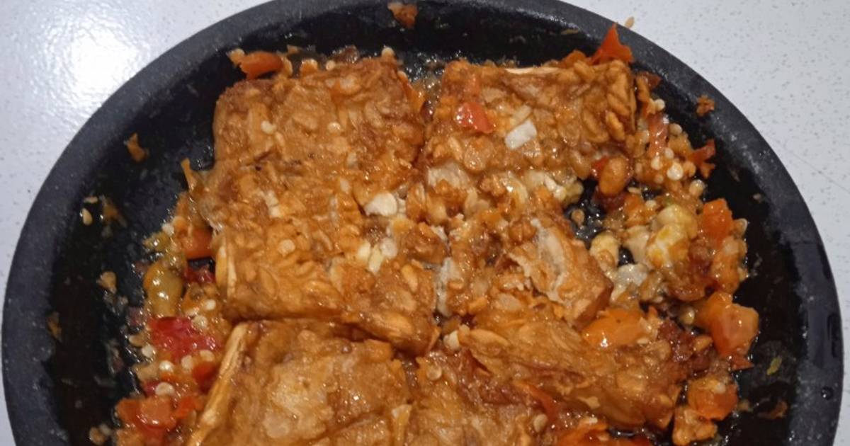 Resep Tempe Penyet Sambal Korek oleh Devalesha Kitchen - Cookpad